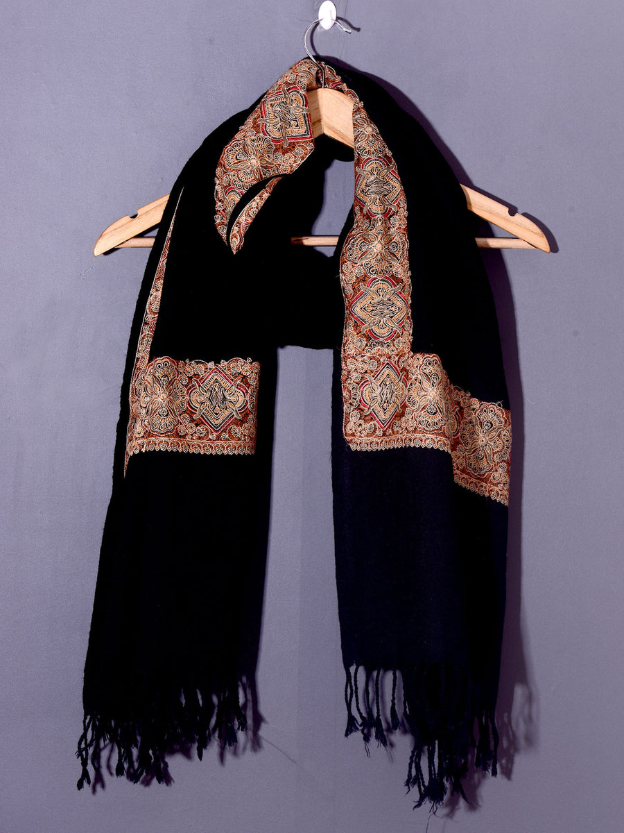 Buy Hand embroidered Kashmiri pashmina shawl at OMVAI – OMVAI India